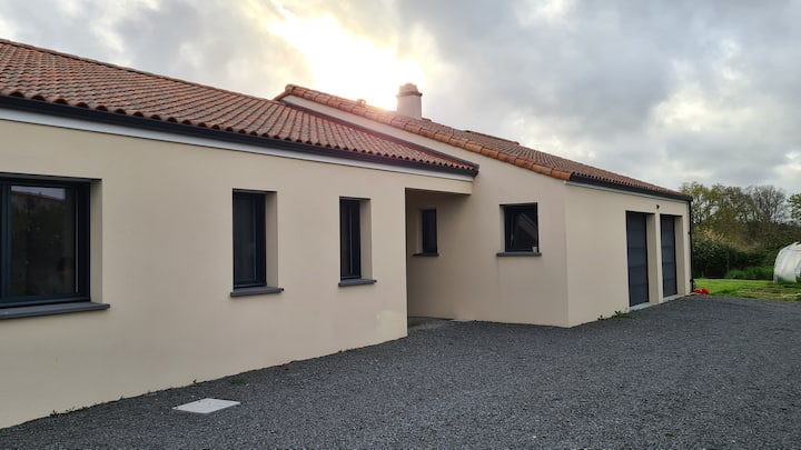 Maison Familiale, Confort, Espace, Bonne Situation - Loire-Atlantique