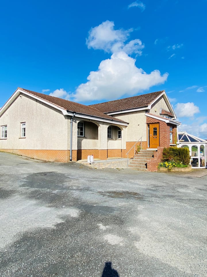 Valley Lodge | 3 Br Retreat In Craigantlet Hills - Nordirland