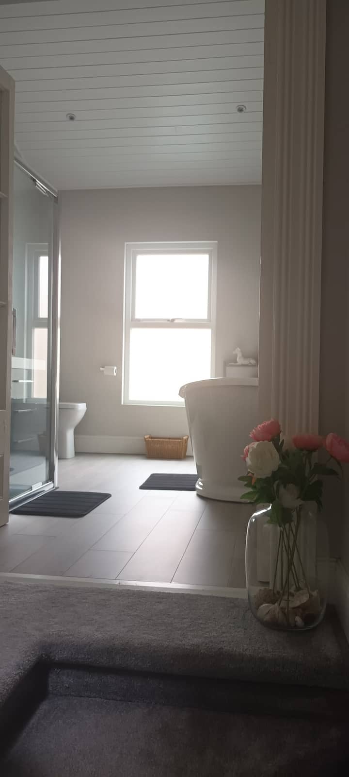 Eglinton Road - Super King - Private Bathroom - 브래이