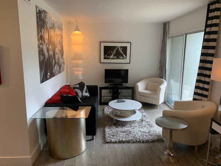 Private Apt In Webster Groves-g1 - Kirkwood, MO