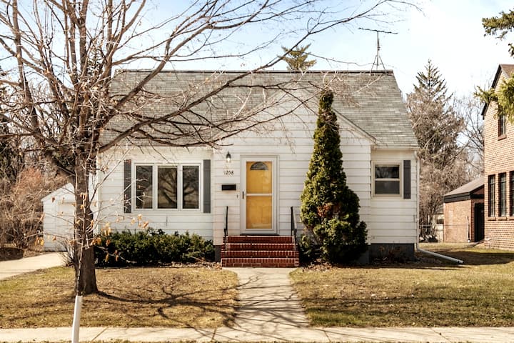 Minutes From Fargodome, Ndsu, And Downtown Fargo! - Fargo, ND