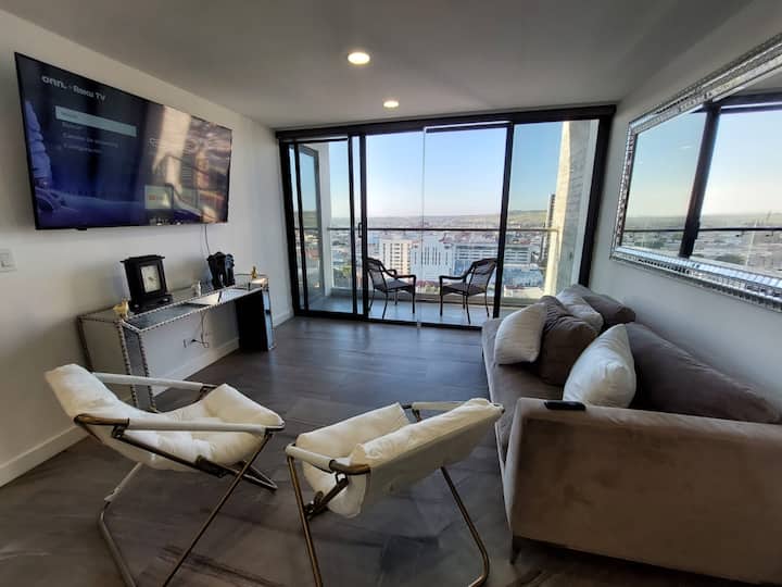 Luxury Loft Revolución (1106) - Tijuana