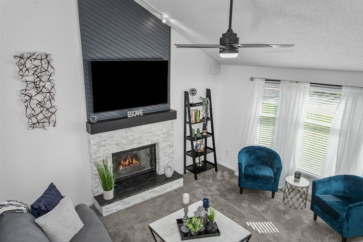Great For Families+wifi+home Theatre & Pool Table - Frisco Lake
