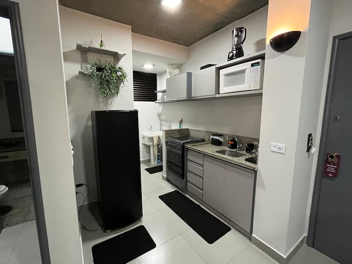 Adorável Flat - 43 M² E Garagem - Londrina