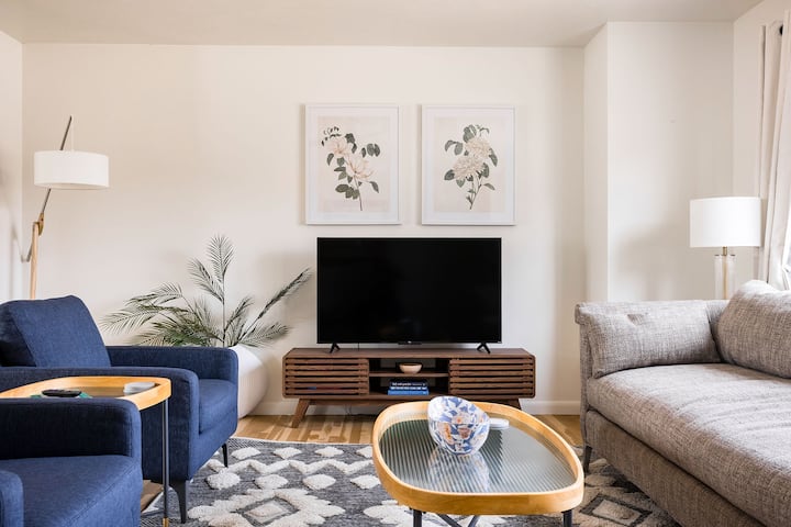 Charming Home In Rapid City - Rapid City, SD