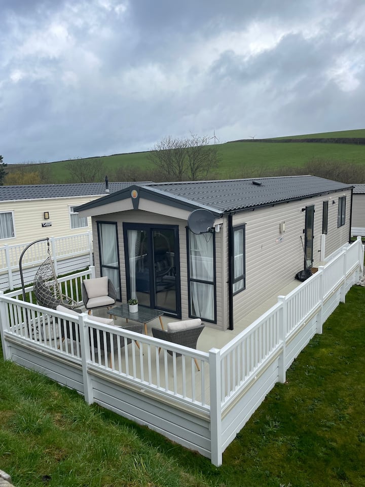 Luxury Family Chalet In Newquay. Est 2023 - Newquay