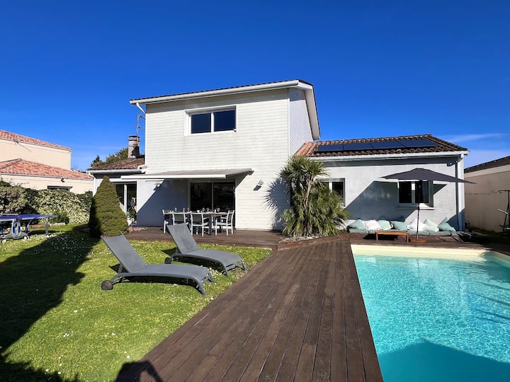 Villa Avec Piscine Près De Bordeaux - Eysines