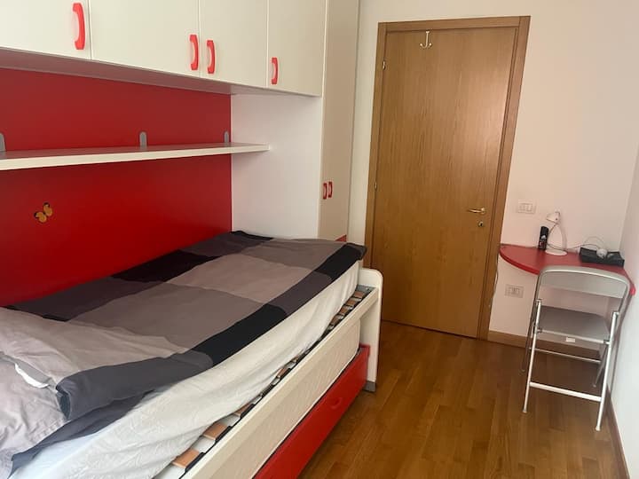 1 Modern Bedroom Close To Airport And Center - Treviso