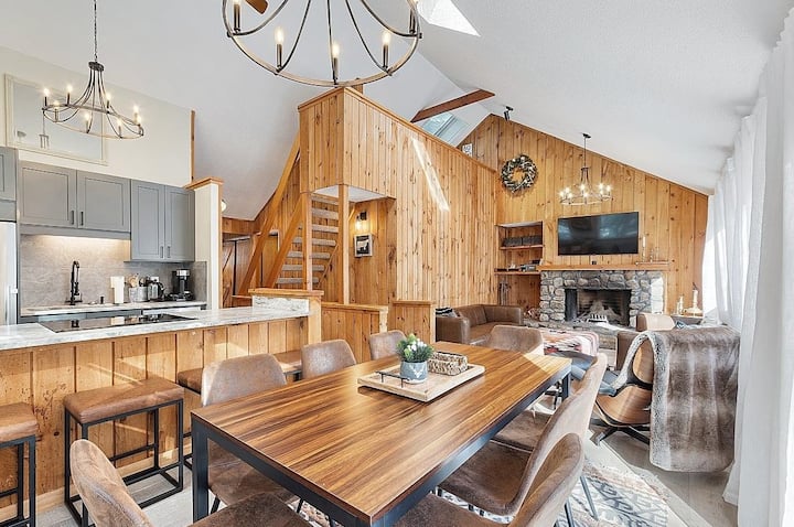 Chic Chateau In Waterville Estates - Campton, NH