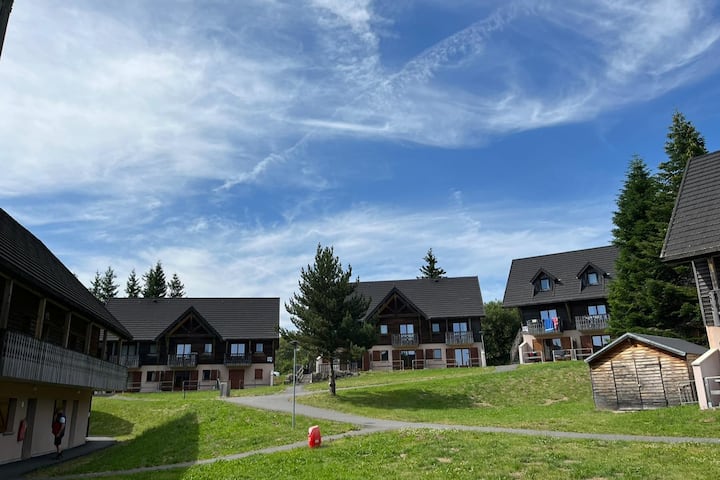 L'appartement Du Bonheur - Besse-et-Saint-Anastaise