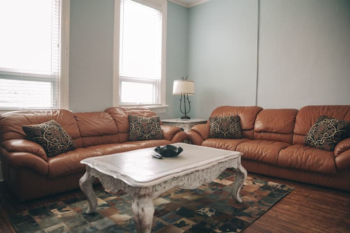 Loft On King - Downtown Midland - Midland