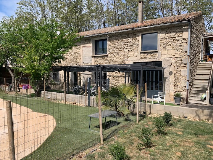 Maison De Vacances Alpilles - Paradou