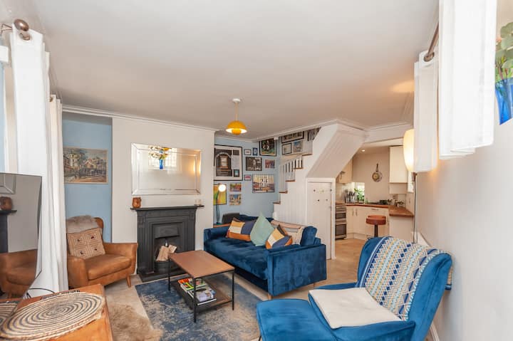 The Wonky Cottage With Amazing Garden - Headingley - Leeds