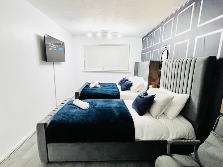 4 Bedrooms Cosy Home With Free Parkings - Worcestershire