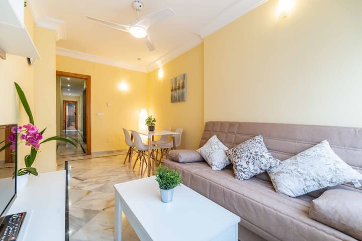 Cyv -Centrally Located 1 Bed 1 Bath Near The Beach - Fuengirola