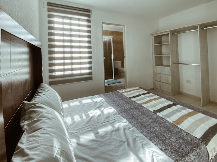 Residencia A 15 Min. De La Fnsm - Aguascalientes