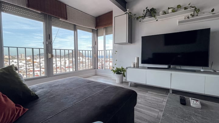 Apartamento Con Espectacular Vista Piso 21 - Alicante