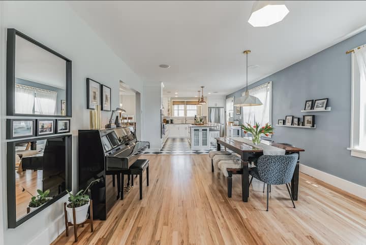 3 Bedroom Historic Family Home In Longmont - 롱먼트