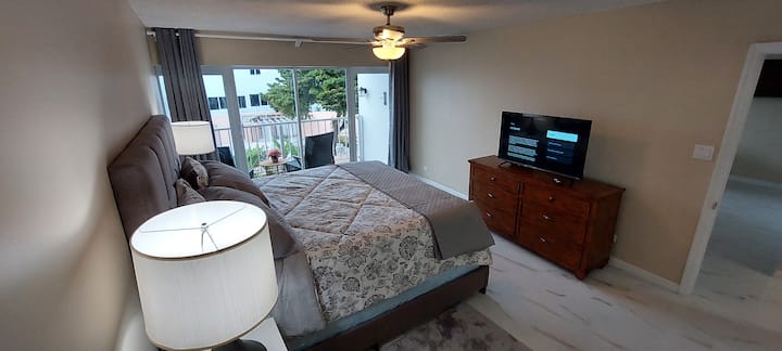 2 Bedroom 2 Bath Condo Overlooking Nassau Harbour - Nassau