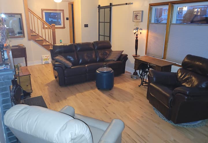 Entire House In Downtown Dartmouth - Halifax