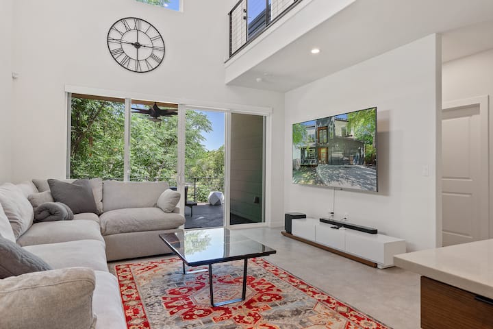 Luxury New Build In East Austin - Austin, TX