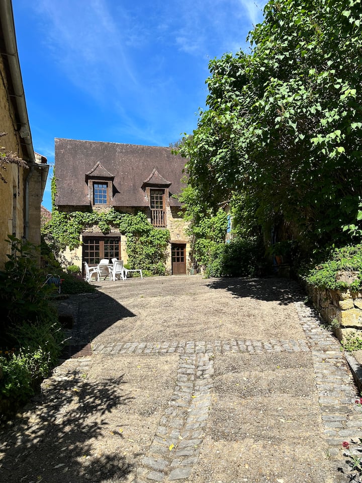 La Maison Du Musée - Les Eyzies-de-Tayac-Sireuil