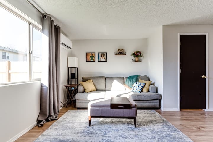 Convenient Cheerful Duplex - Springfield, OR