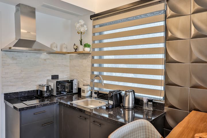 Beach Walk Luxury Suites - Superior Studio - Agios Nikolaos