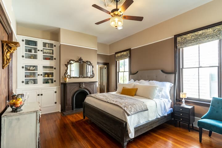 Romantic Weekend In Historic Wilmington - Wilmington, NC