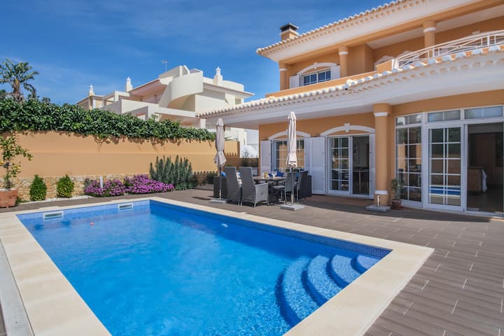 Canto Do Sol, 4 Bedroom Villa - Lagos