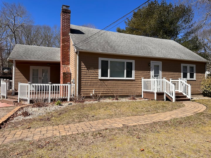 4 Bedrooms 2 Bath Yarmouth House - South Yarmouth, MA