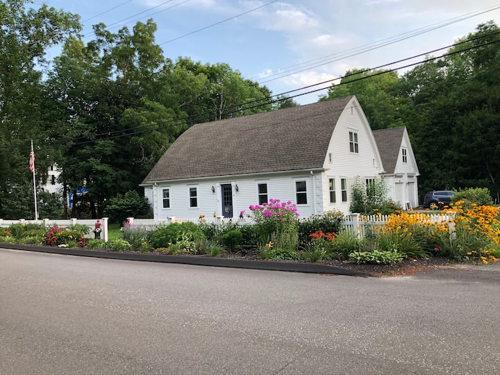 Capt. Taylor’s Loft In Camden, Maine - Camden, ME