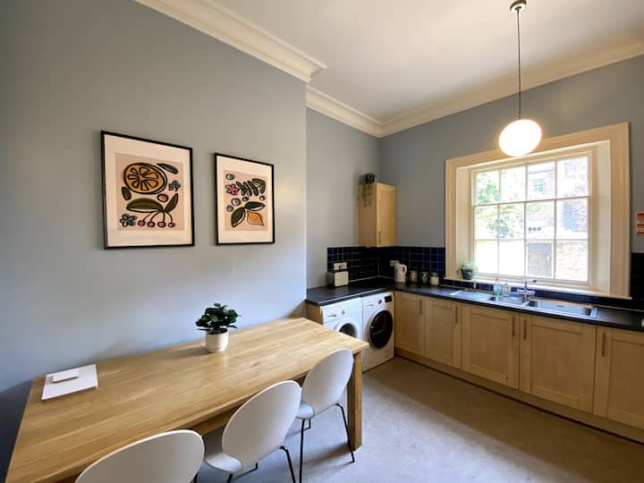 Spacious Room In Stunning Home 5 - Liverpool