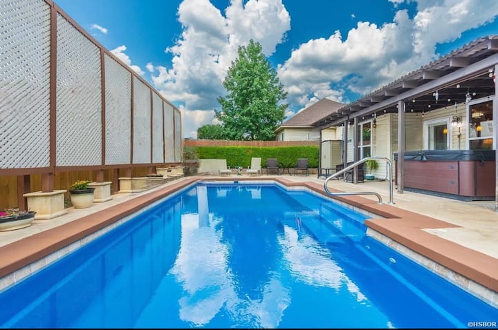 The Perfect Getaway! - Malvern, AR