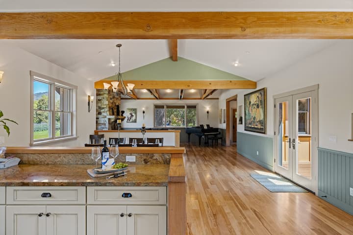 Carmel Valley's Moon Trail Ranch - Carmel Valley, CA