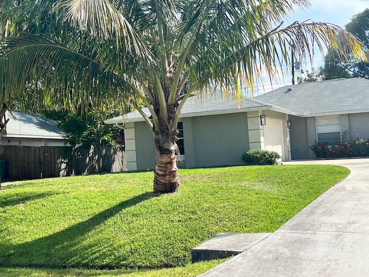 Your Home Away From Home - Port St. Lucie, FL