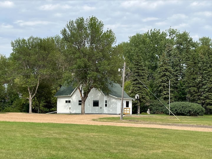 Peaceful Farmstead With Great Hunting And Fishing - North Dakota