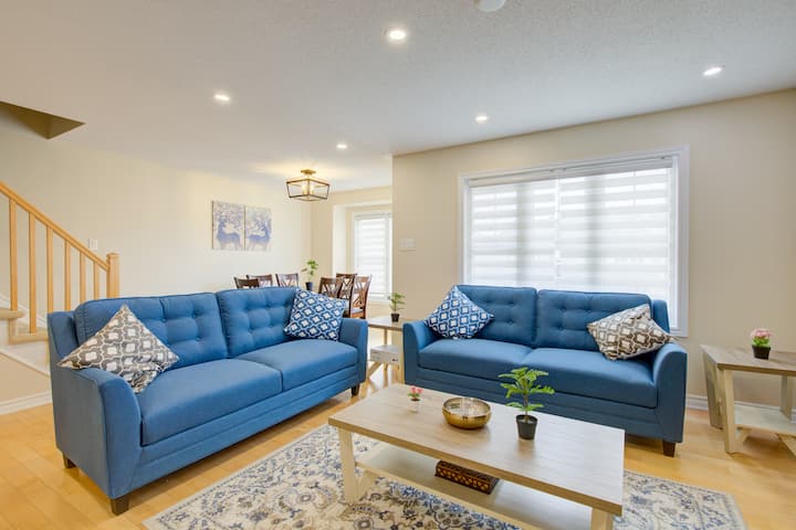 Cozy House With Balcony In Great Location! - Ottawa