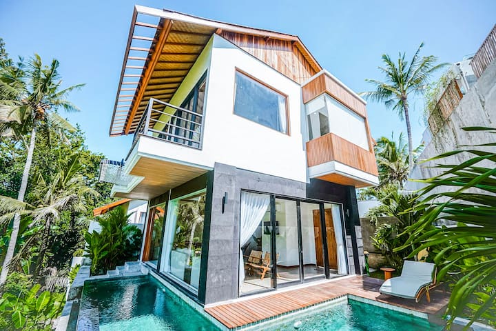 2br Villa Stunning Lush View 5 Mins To Beach - Bali