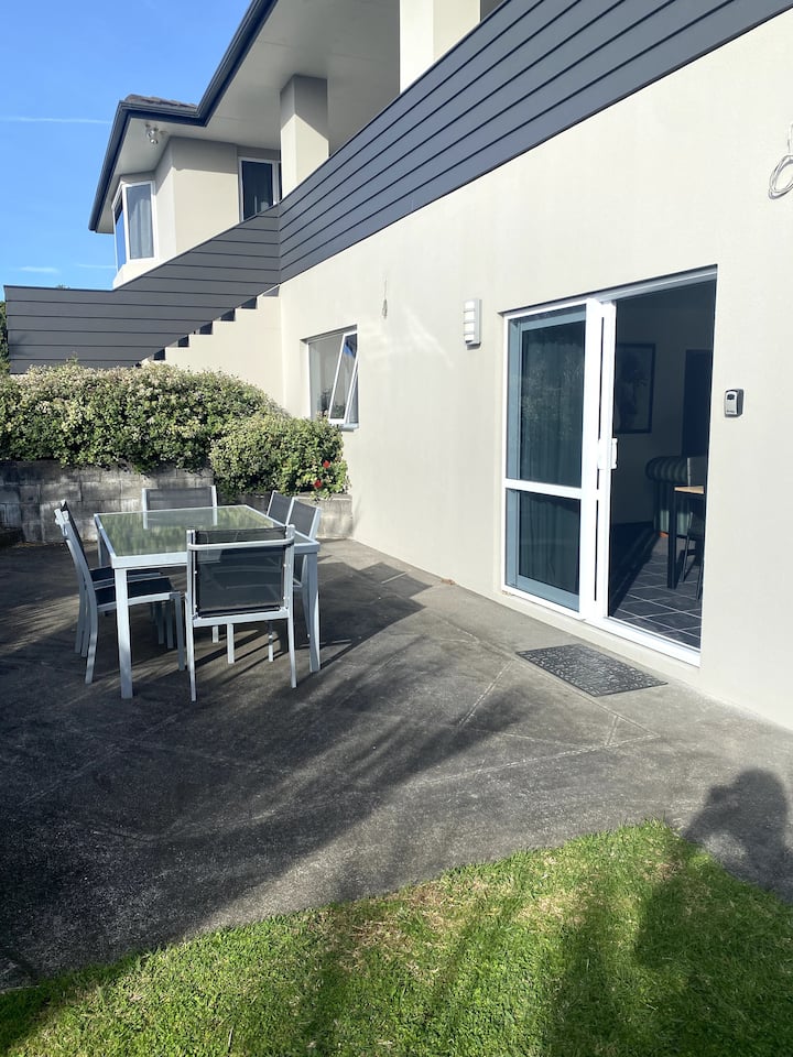 Centrally Located Entire Home - New Plymouth
