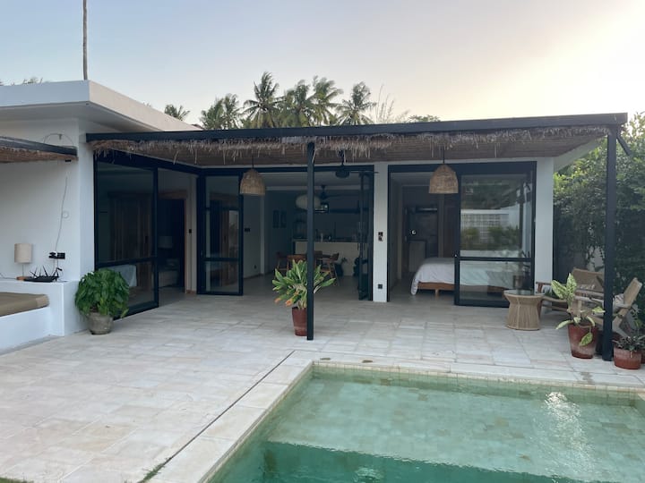 Central 2 Bedroom Pool Villa (Amazing Internet!) - Kecamatan Pujut