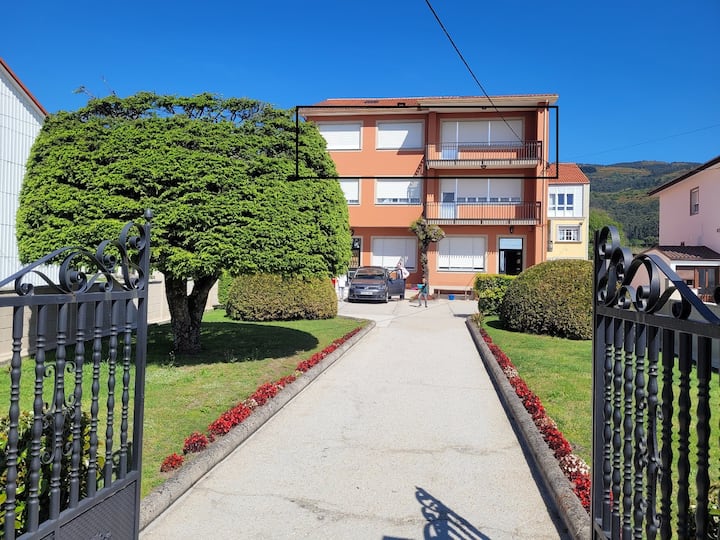 Amplio Y Tranquilo Apto De 180 M2 - Carnota
