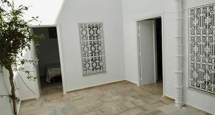 Maison Arabe Avec Patio - Hammamet