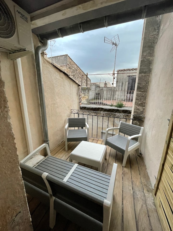 Aquitaine Grand 2pièces Terrasse - ibis Nîmes Ouest - A9
