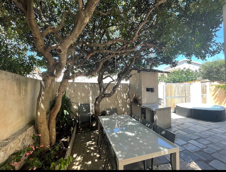 Jolie Maison Avec Jardin Et Jacuzzi Proche Mer - Marseille