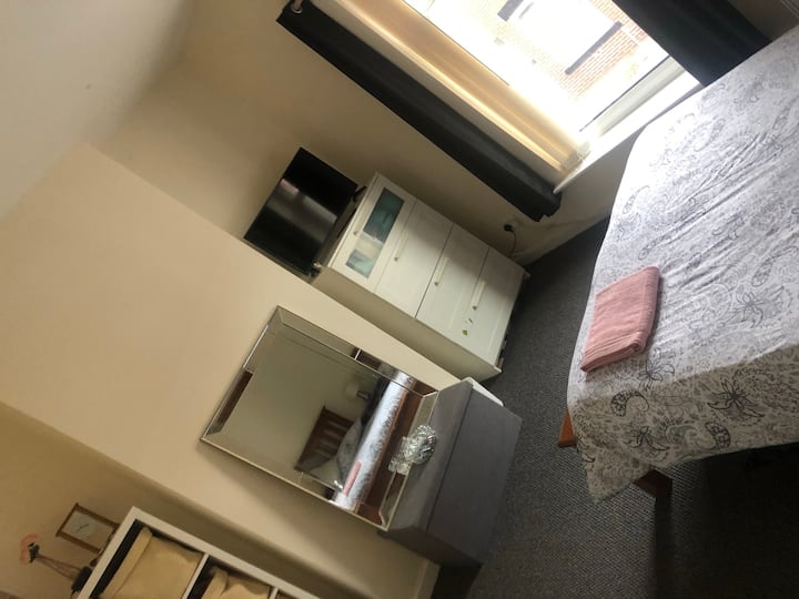 Lovely Double Room In Liverpool - Liverpool