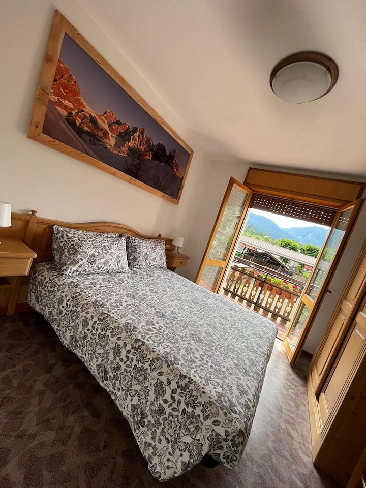 Dolomiti House Apartments 4 - San Martino di Castrozza