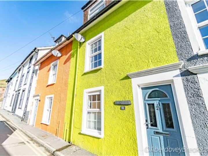 Glyndwr | Aberdovey | 3 Bedrooms | Sleeps 6 - Aberdovey