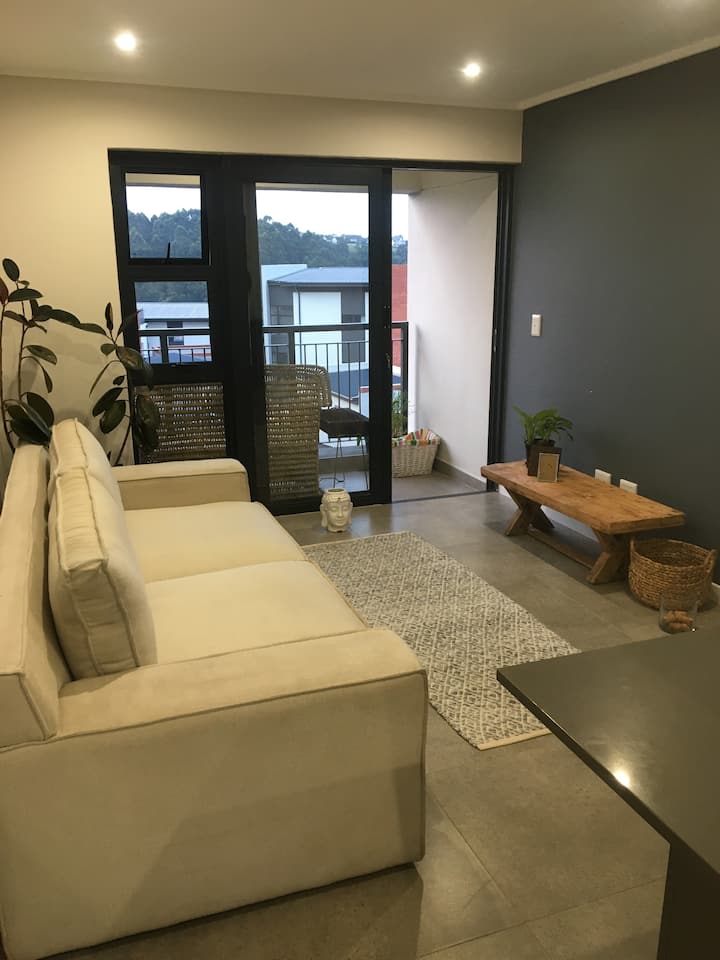 Durban Apartment In Hillcrest - Kloof