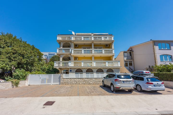 Kiara Apartman Broj 3 - Selce